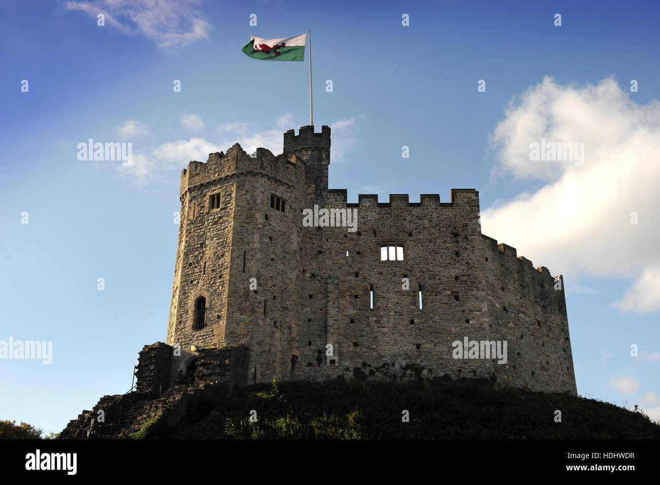 Medieval welsh castle hi-res stock photography and images - Alamy