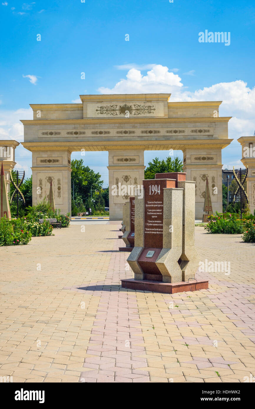 View over Shymkent independence park monument statue, Kazakhstan Stock ...