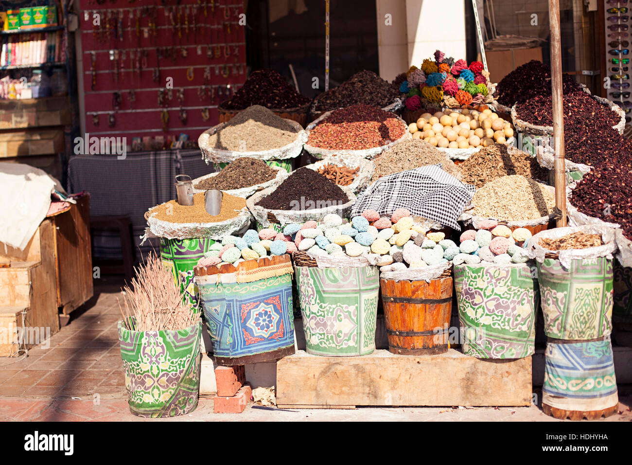 Arabic street market hi-res stock photography and images - Alamy