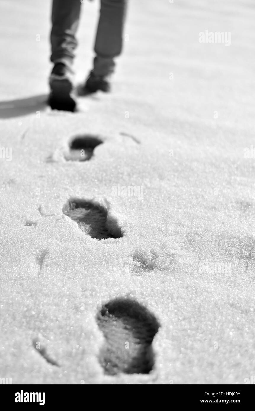 Walk winter family Black and White Stock Photos & Images - Alamy