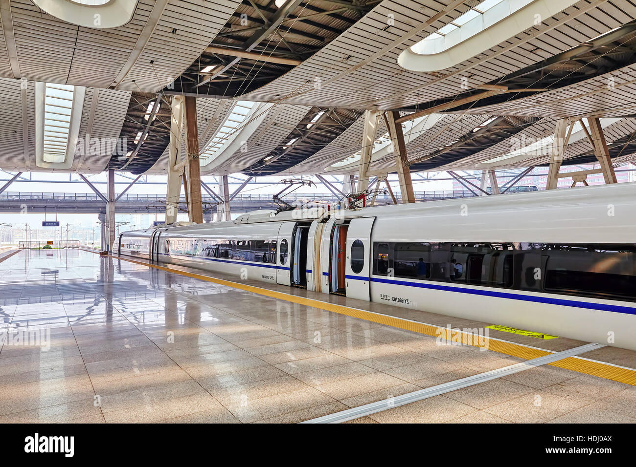 Chinese diesel train hi-res stock photography and images - Alamy
