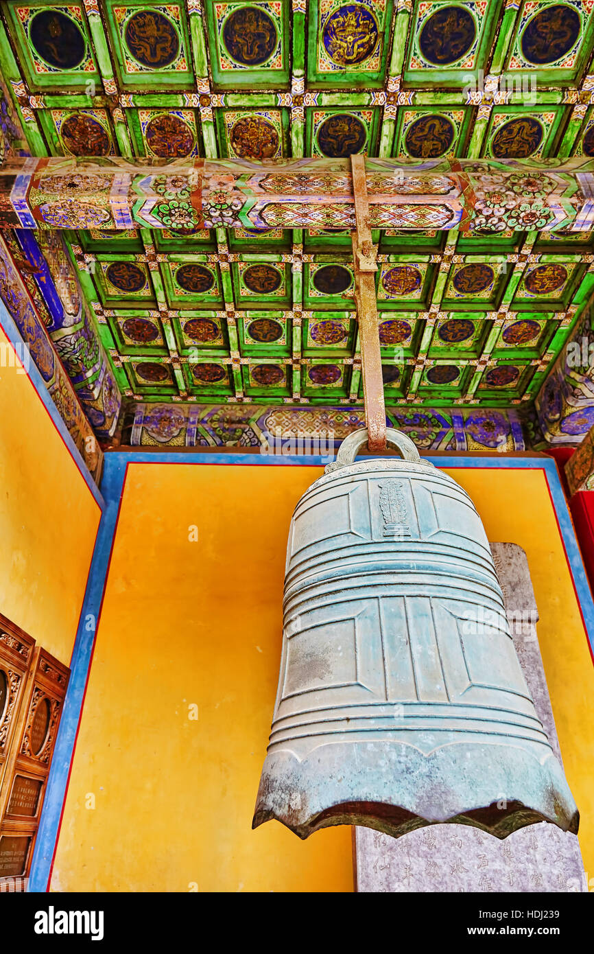 Big bell temple and beijing hi-res stock photography and images - Alamy