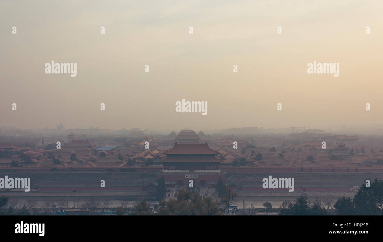 Polluted sky beijing hi-res stock photography and images - Alamy
