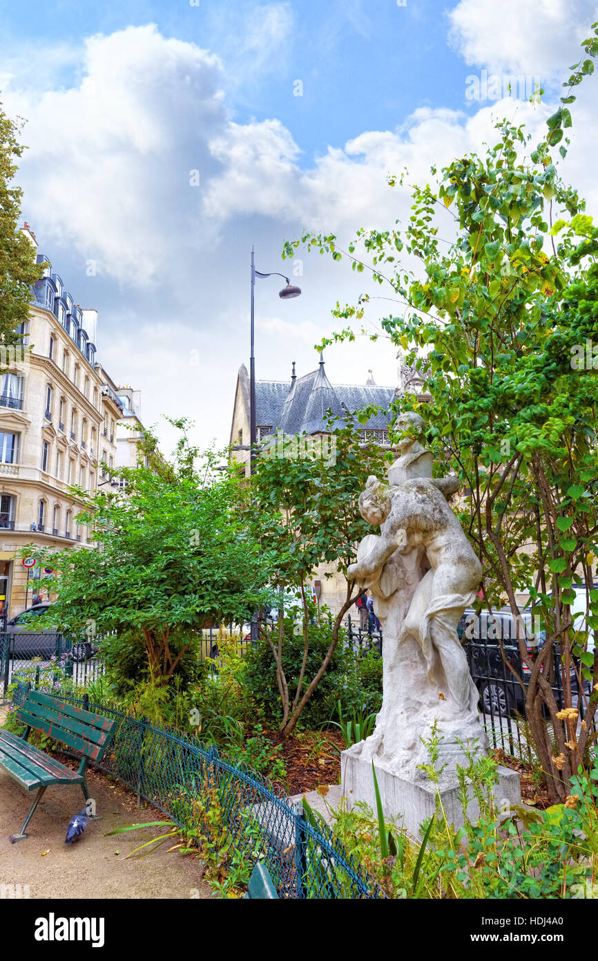 Medieval paris streets hi-res stock photography and images - Alamy