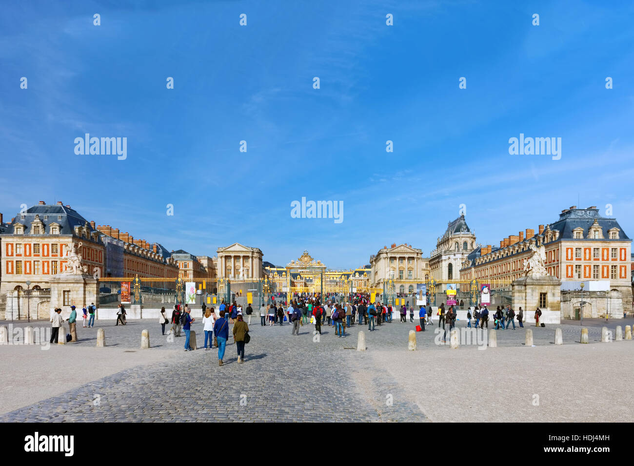 Front main gate french art palace hi-res stock photography and images ...