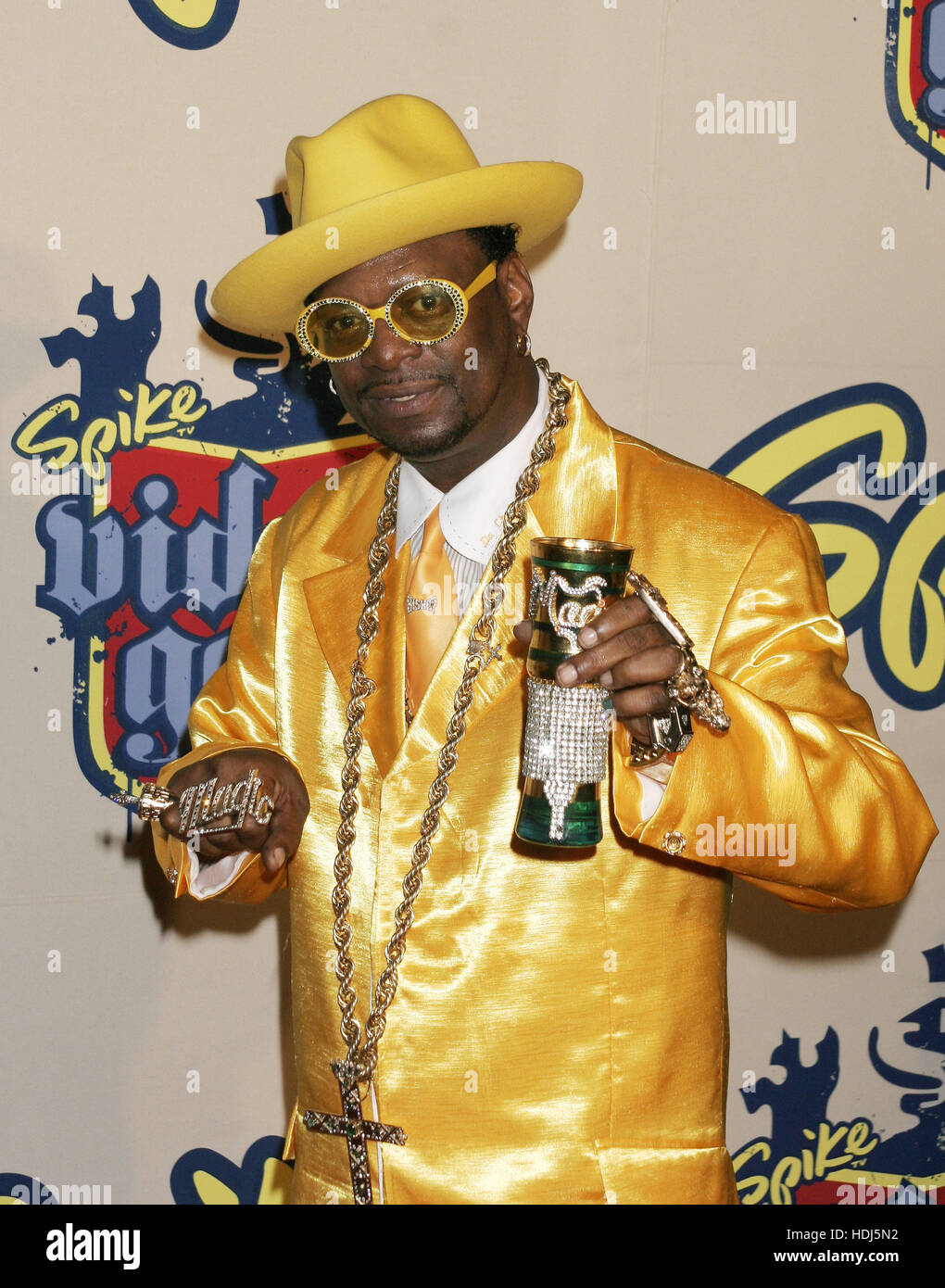 Archbishop Don Magic Juan arrives at the Spike TV Video Game Awards on ...