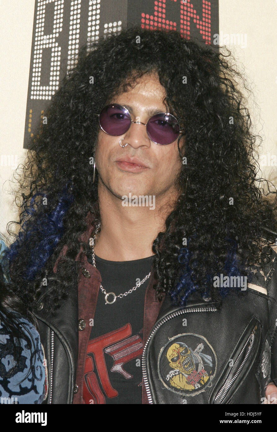 Slash at VH-1's Big in 2004 award show on December 1, 2004 in Los ...