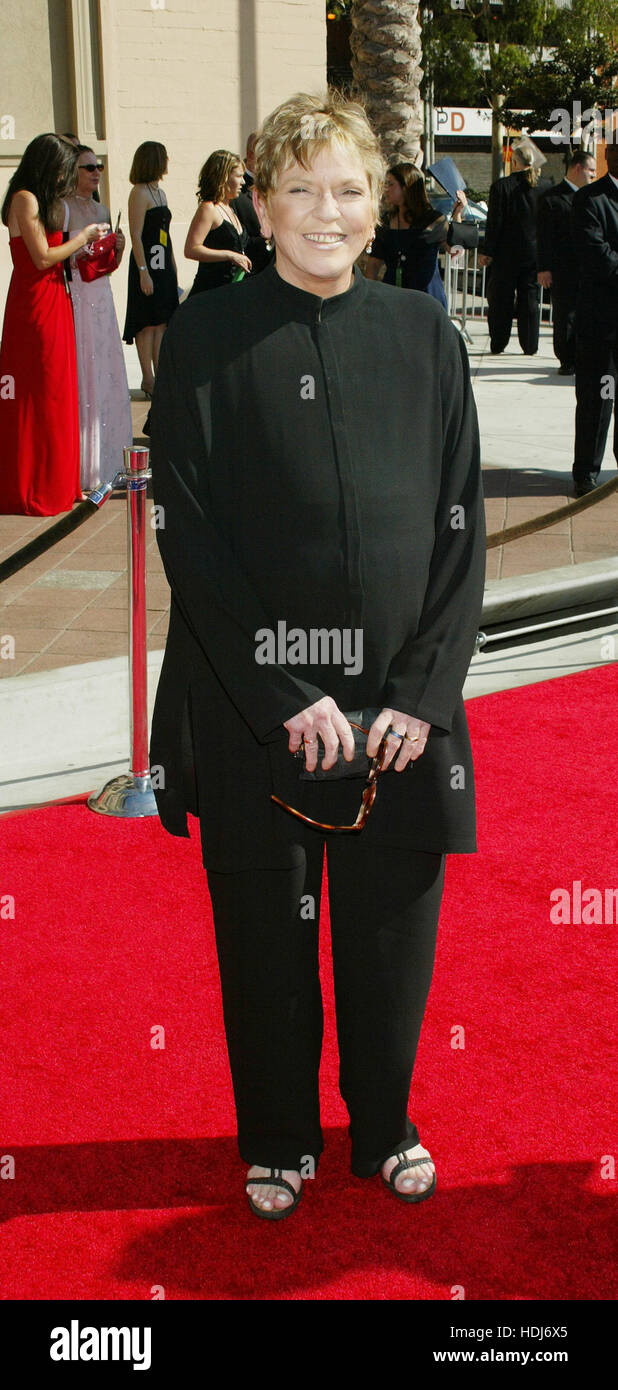 Linda Ellerbee at the 2004 Primetime Creative Arts Emmy Awards at the ...