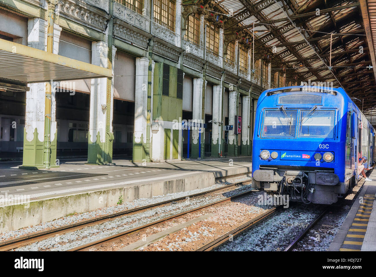 France intercity train carriage hi-res stock photography and images - Alamy