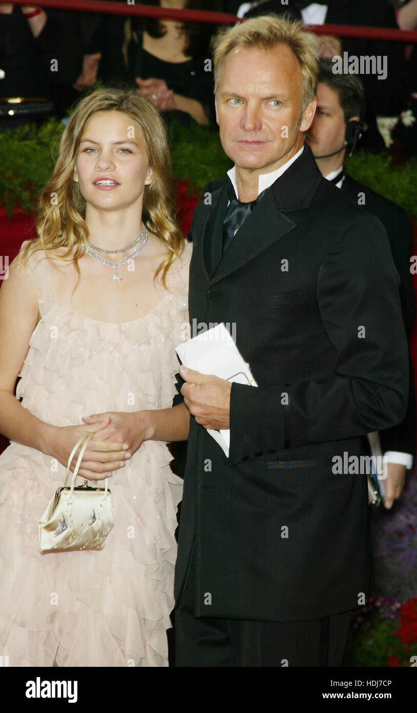 Daughter coco hi-res stock photography and images - Alamy