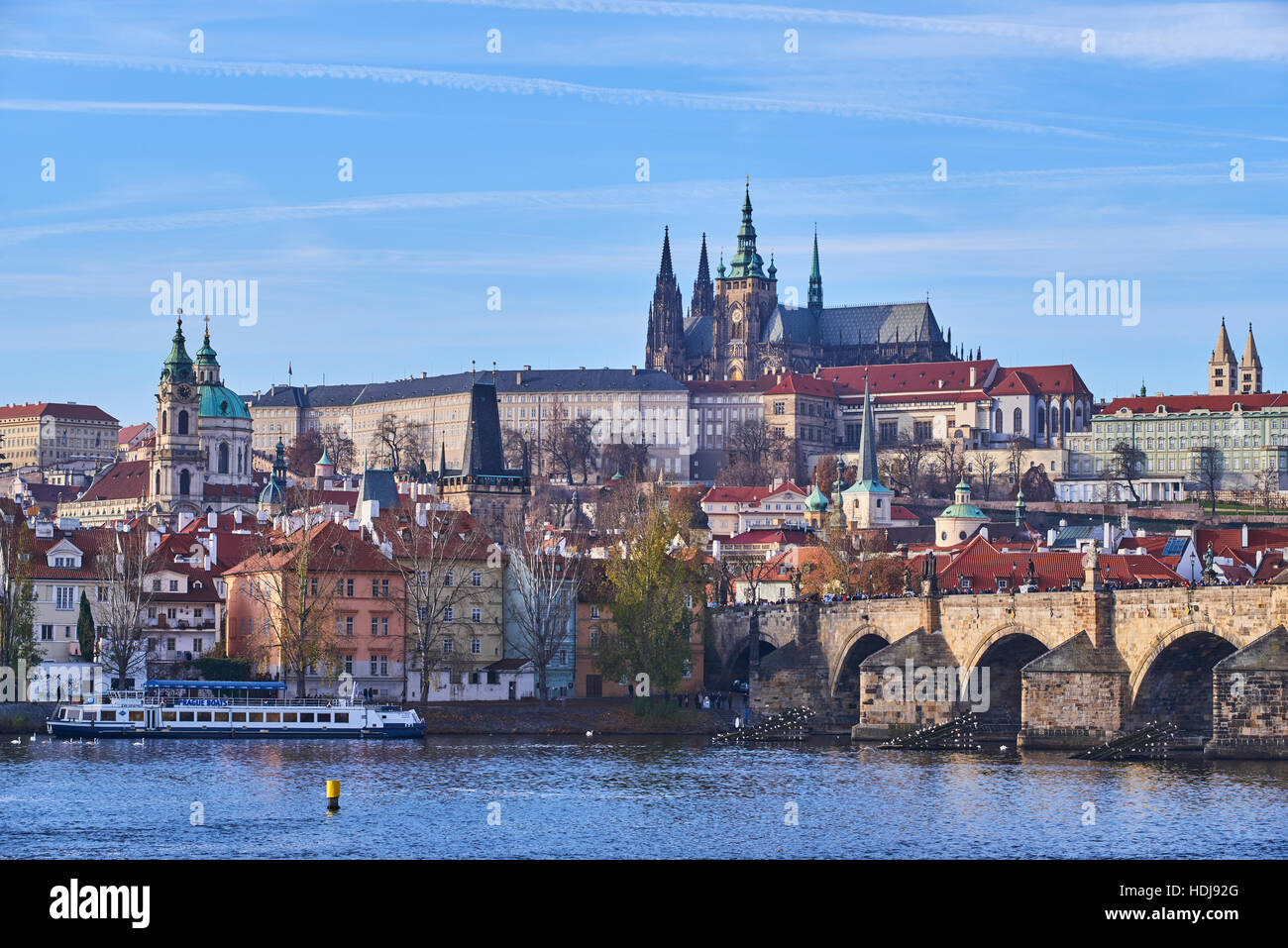 Prague castle and Charles bridge, Prague (UNESCO), Czech republic Stock ...