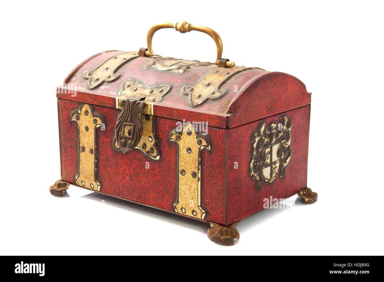 Empty treasure chest vintage key hi-res stock photography and images ...