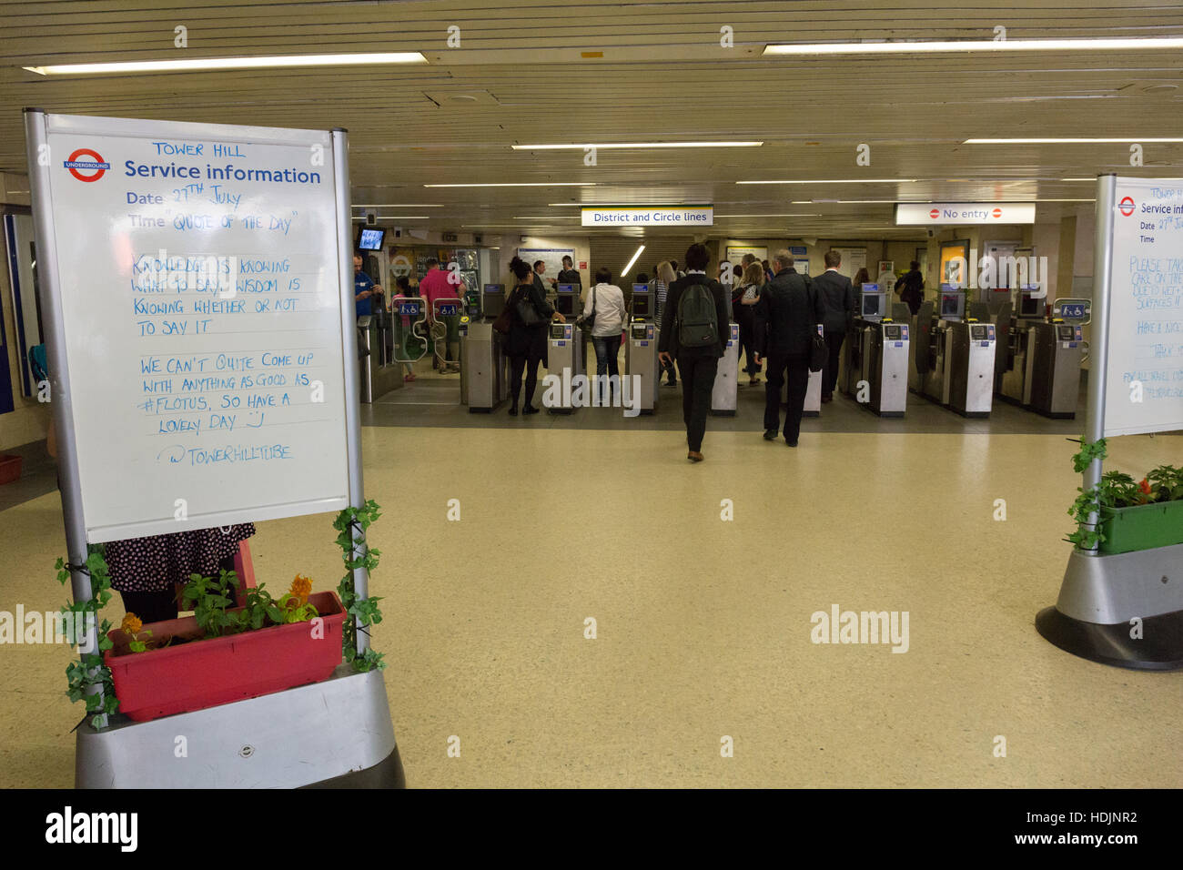 Tower of london concourse hi-res stock photography and images - Alamy