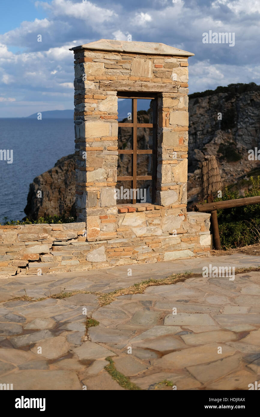 Stone sea arch hi-res stock photography and images - Alamy