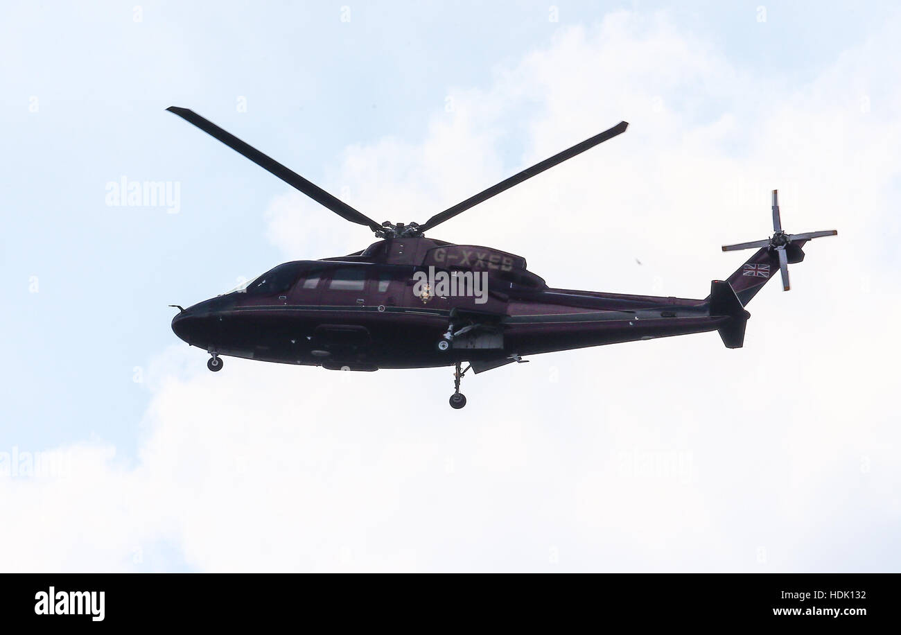 The queens helicopter flight hi-res stock photography and images - Alamy