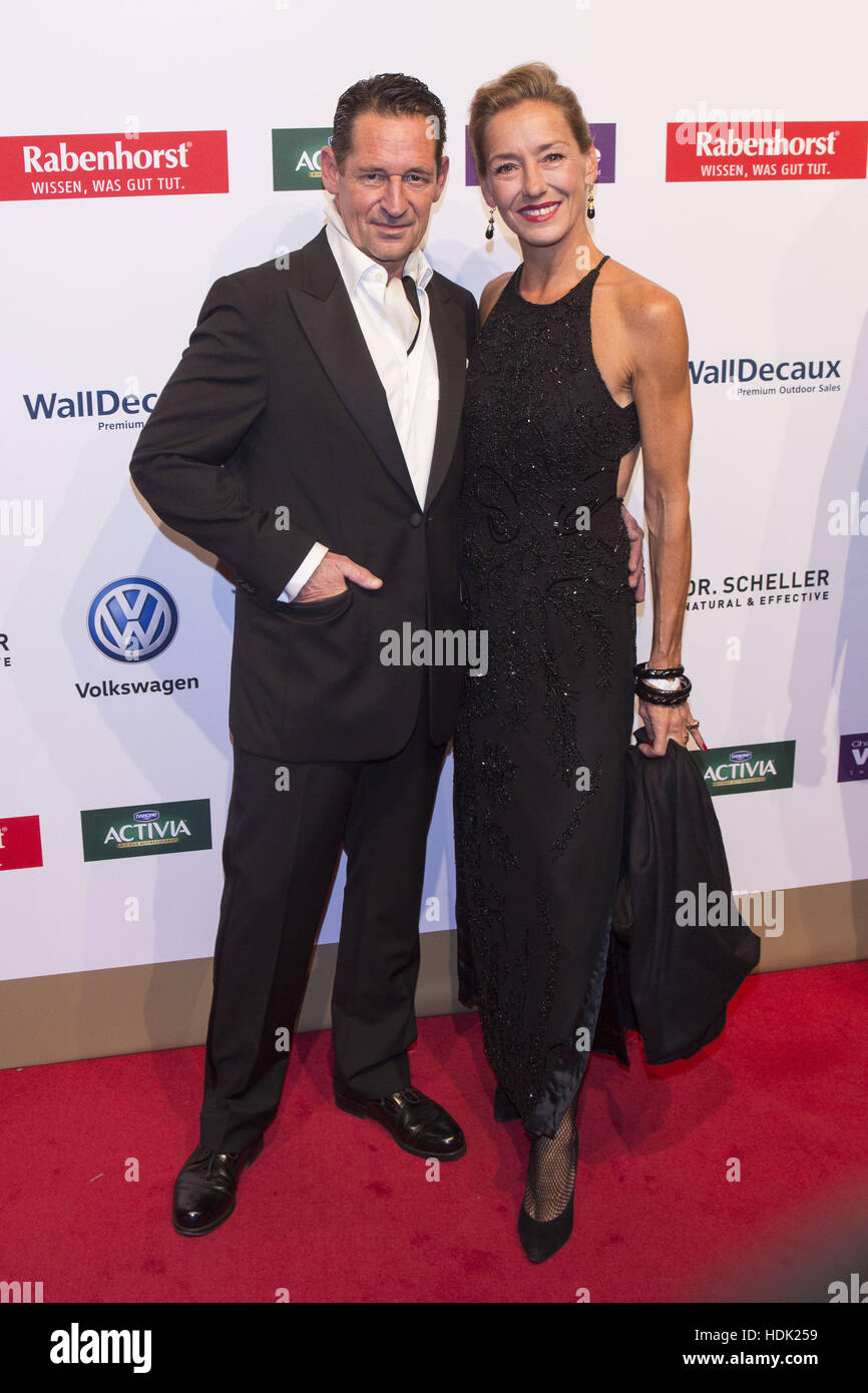 Max tidof hi-res stock photography and images - Alamy