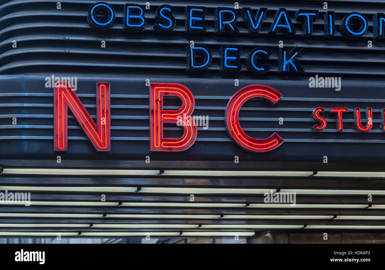 Nbc universal logo hi-res stock photography and images - Alamy