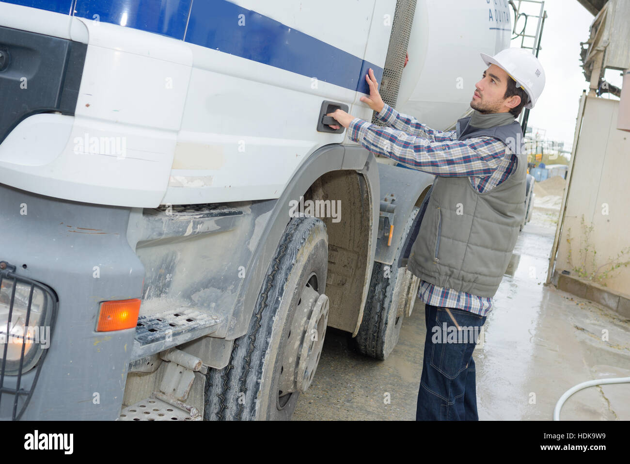 Cement concrete driver hi-res stock photography and images - Alamy