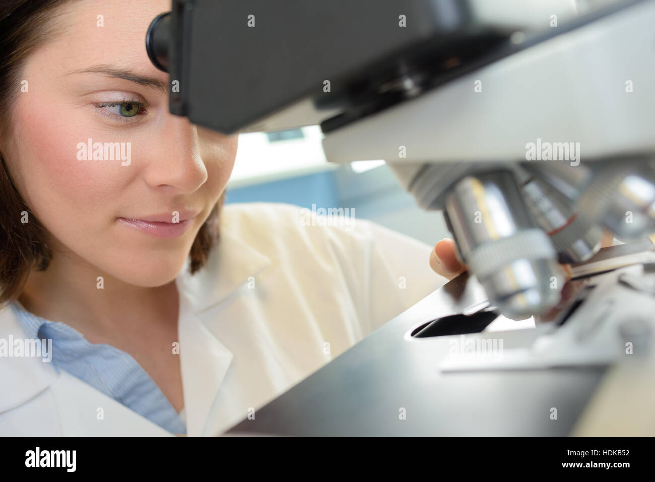 High powered microscope hi-res stock photography and images - Alamy