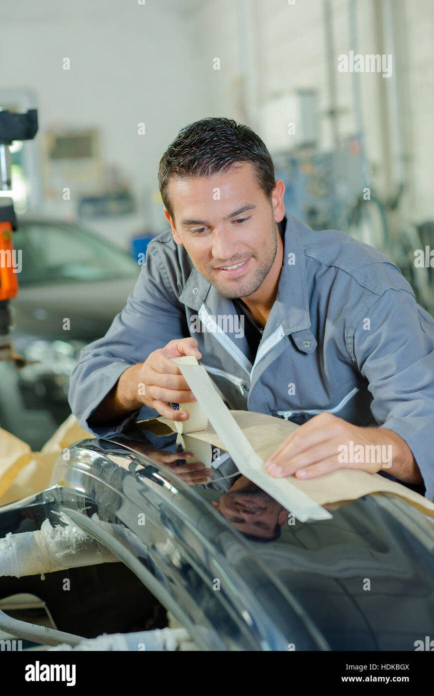 Mechanic preparing car painting hi-res stock photography and images - Alamy