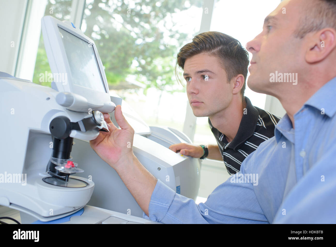 Machine vision hi-res stock photography and images - Alamy