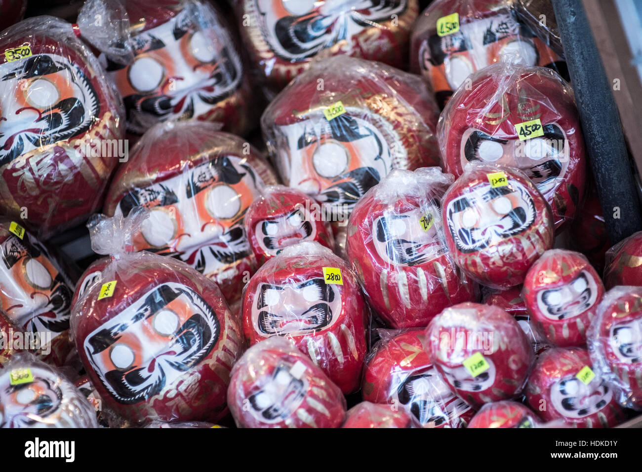 Daruma doll hi-res stock photography and images - Alamy