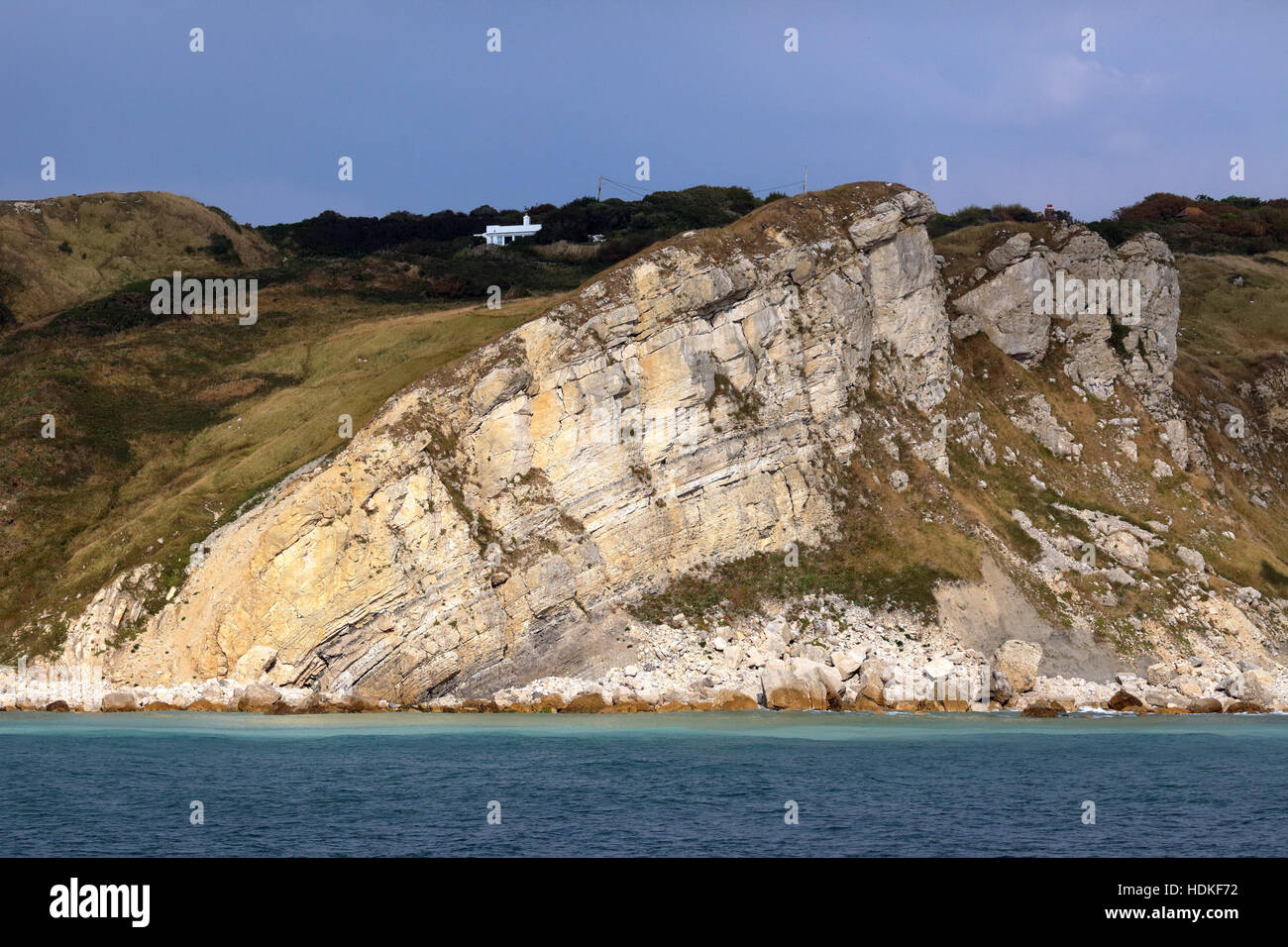 Sea facing chalk and limestone cliff structure between Durdle Door and ...