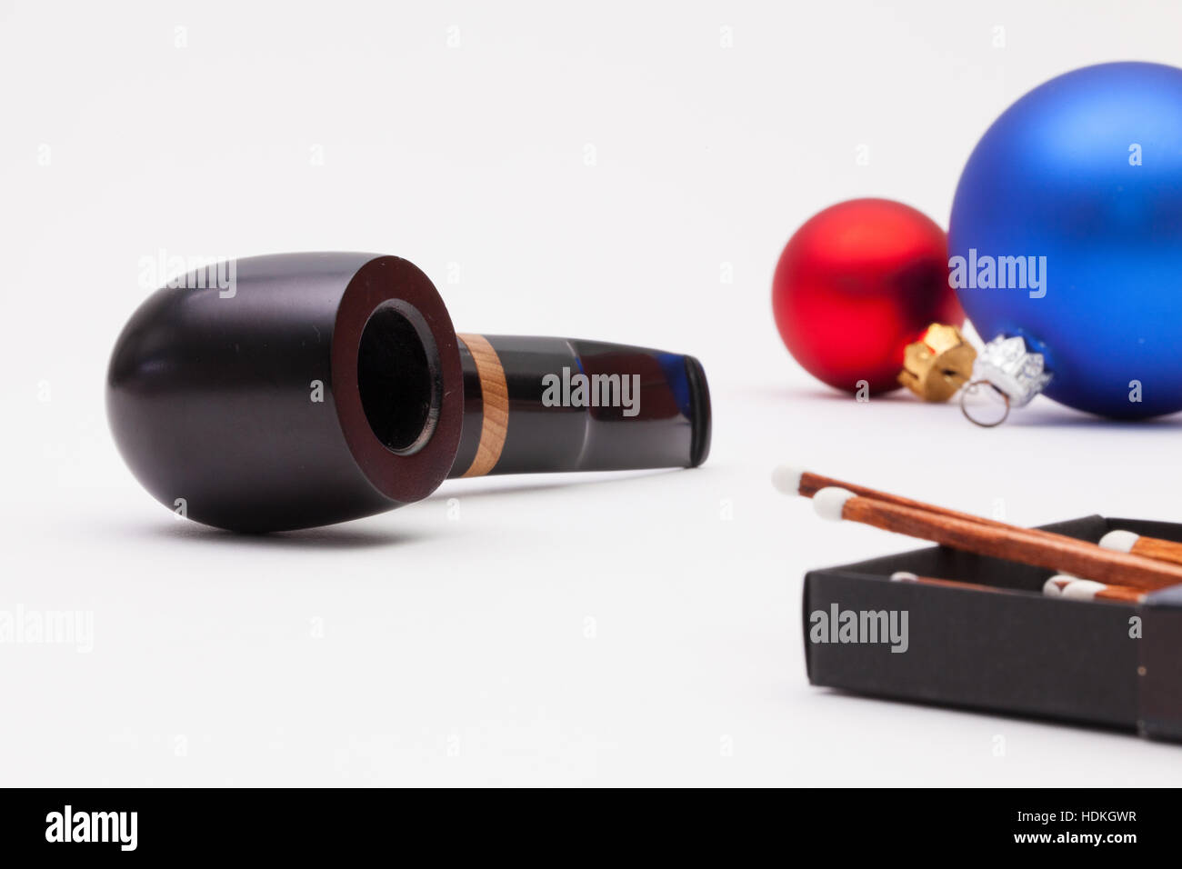 Luxury tobacco pipe christmas decoration hi-res stock photography and ...