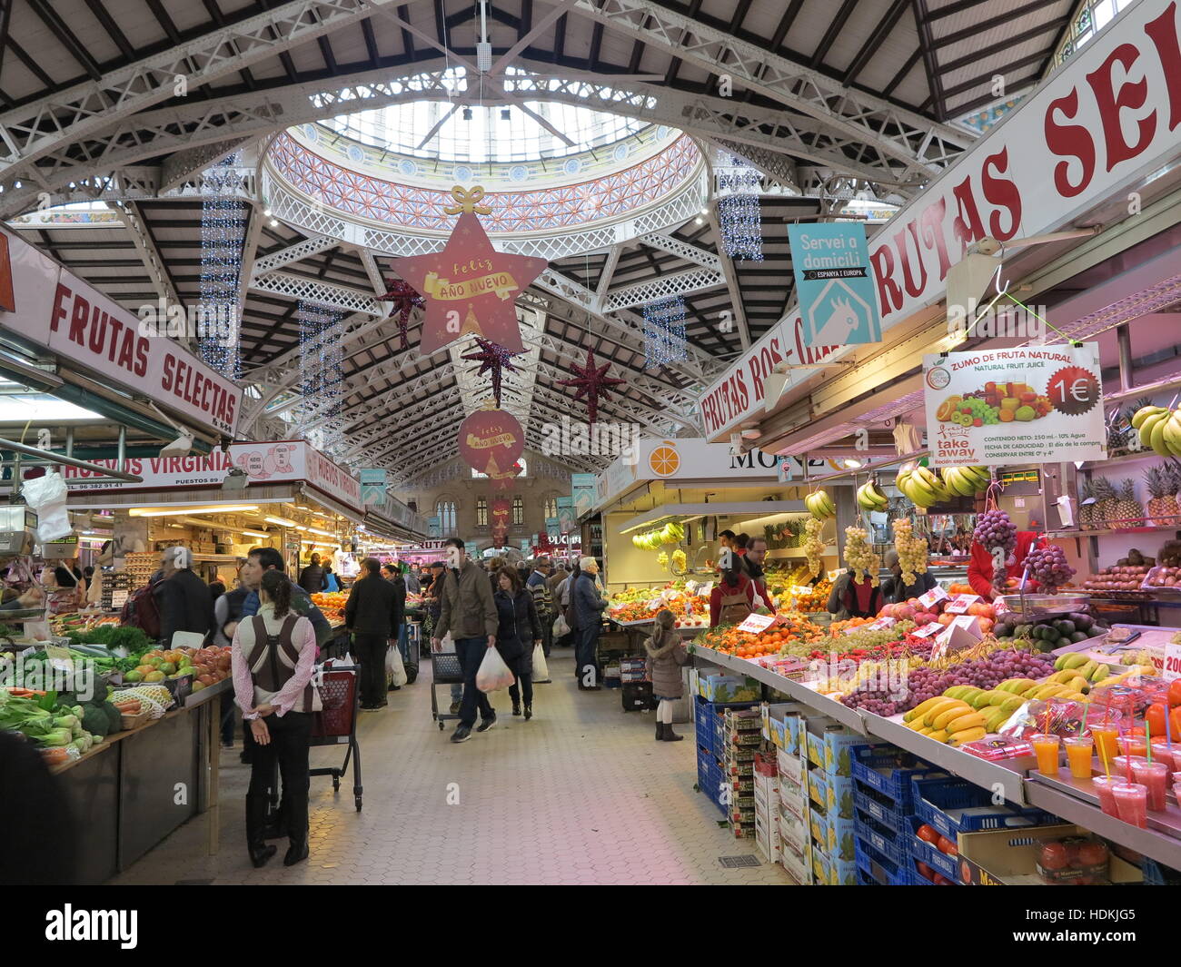 Stalls inside central market hi-res stock photography and images - Alamy
