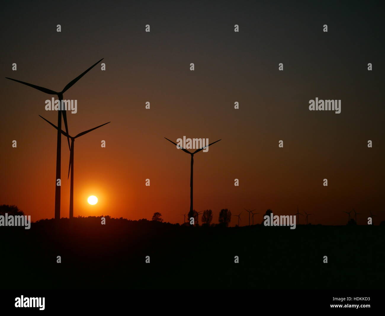 Wind turbine power generator hi-res stock photography and images - Alamy