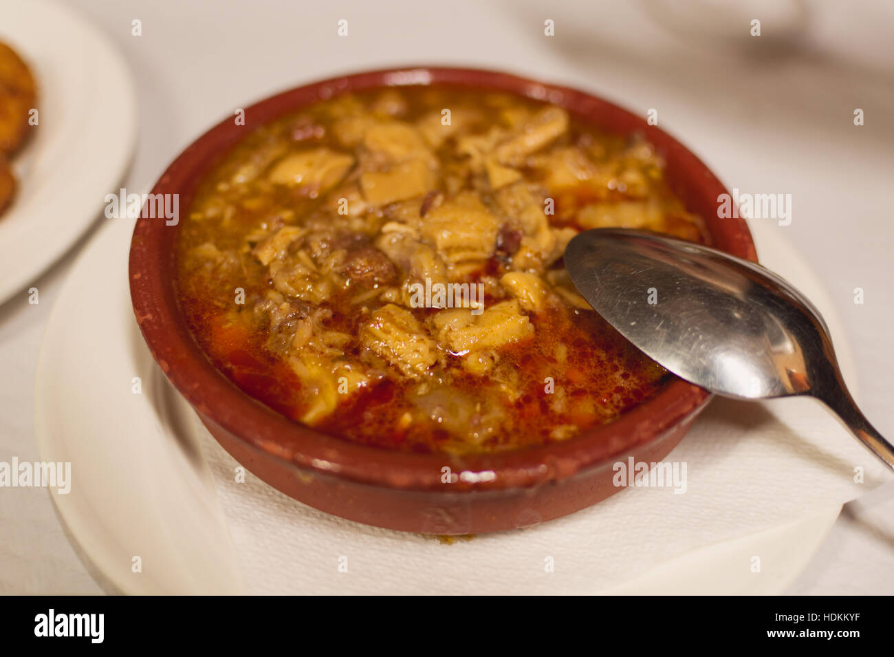 Callos, typical Spanish food in clay pot Stock Photo - Alamy