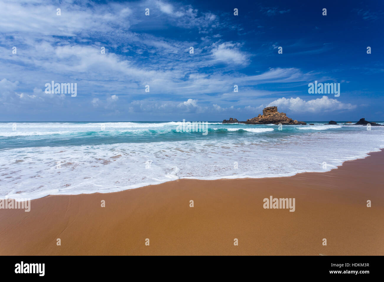 Atlantic ocean beach coast line with waves Stock Photo - Alamy