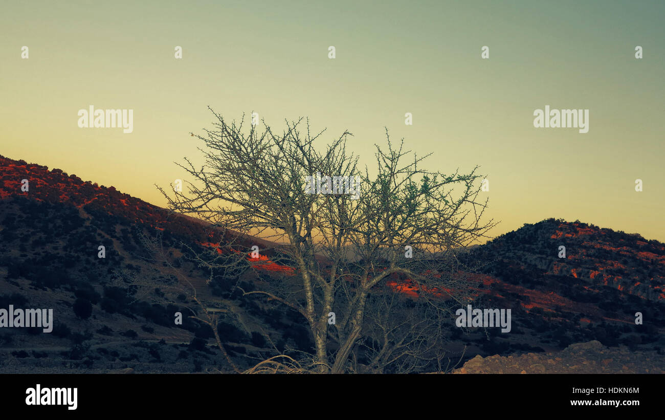 Dirt mountain hi-res stock photography and images - Alamy