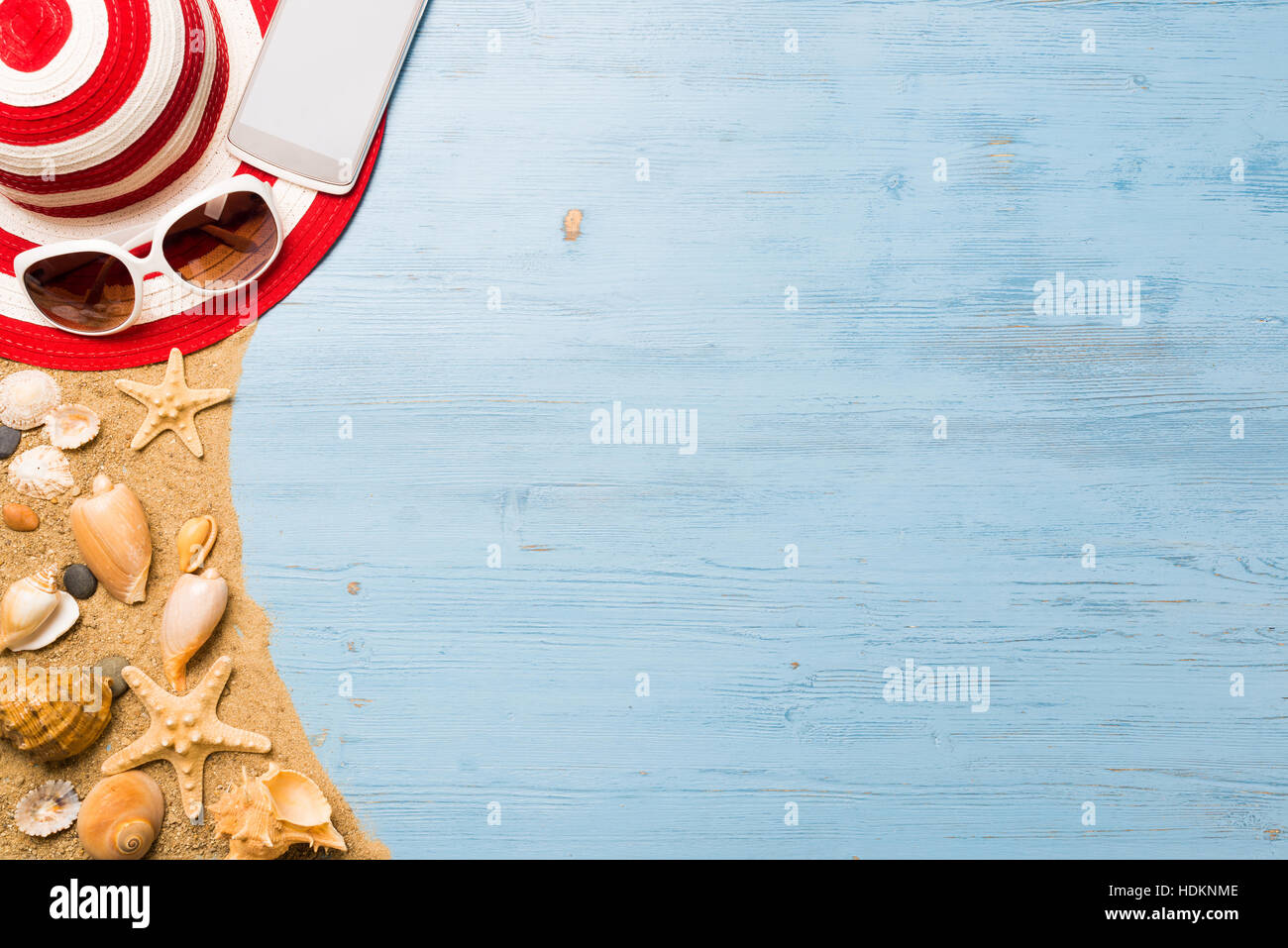 Summer objects for vacation Stock Photo - Alamy