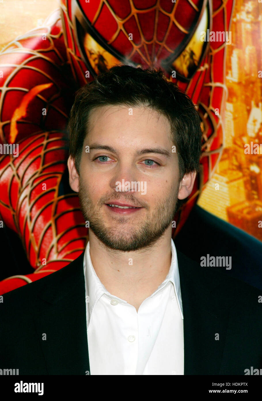 Tobey maguire premiere spider man hi-res stock photography and images ...