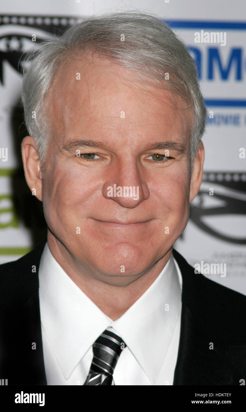 Steve Martin arrives at the 19th Annual American Cinematheque Award ...