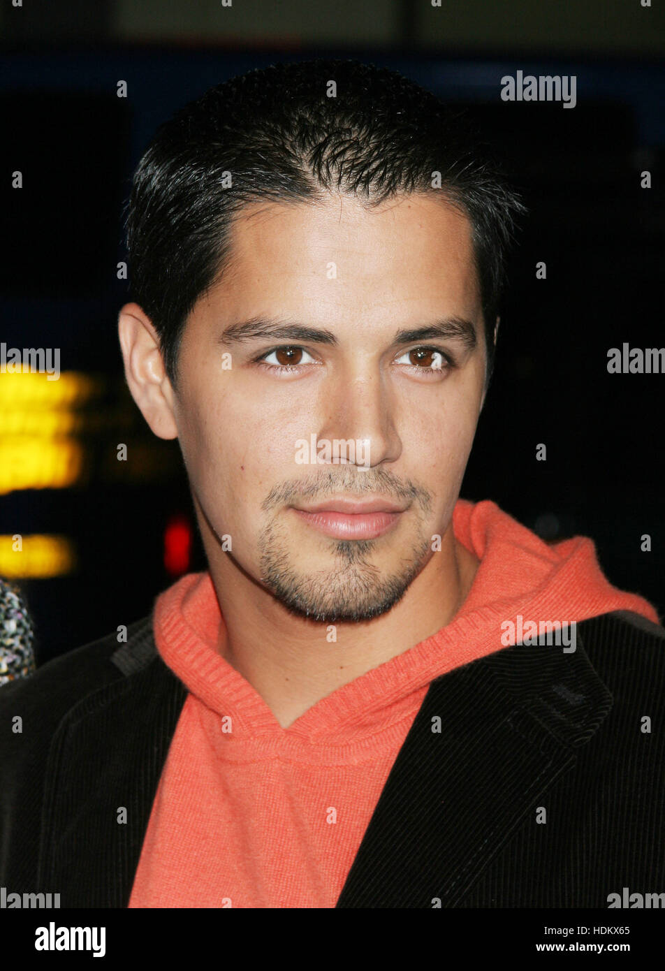 Jay Hernandez at the premiere for 'Friday Night Lights' on October 6 ...