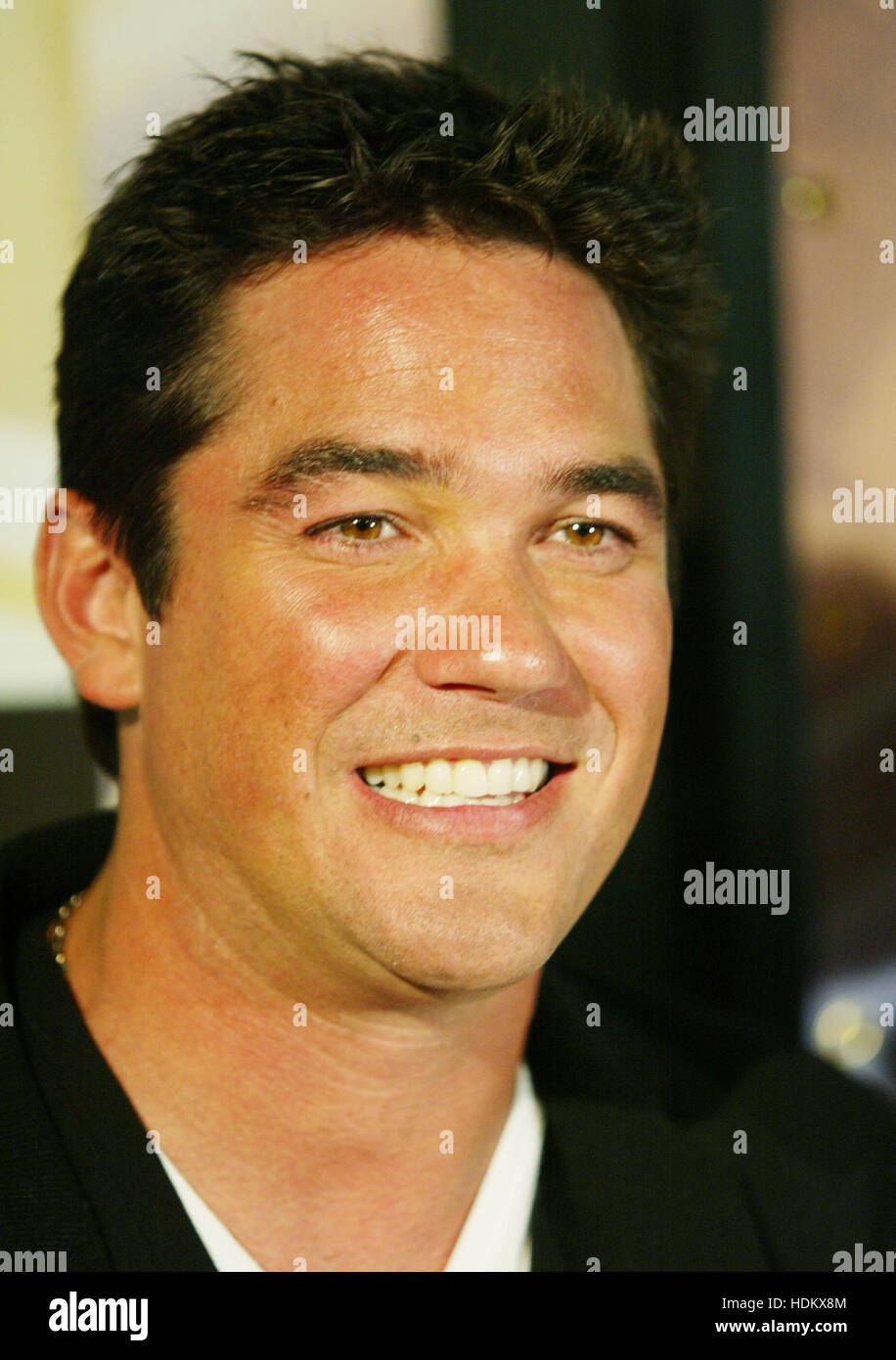 Dean Cain at the premiere for 'Lost' on October 7, 2004 in Los Angeles ...