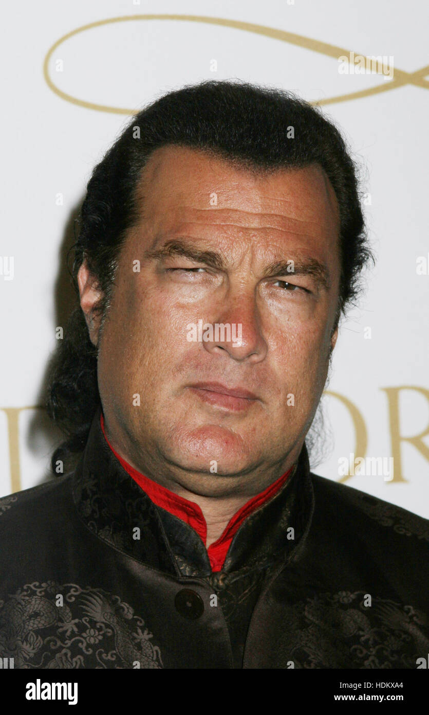 Actor steven seagal poses photographers hi-res stock photography and ...