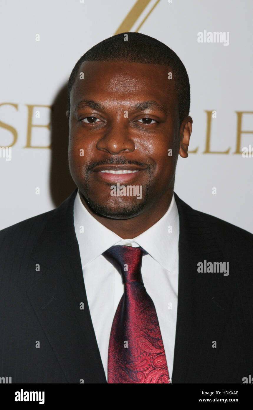 Actor Chris Tucker poses for photographers at a fundraiser in Beverly ...