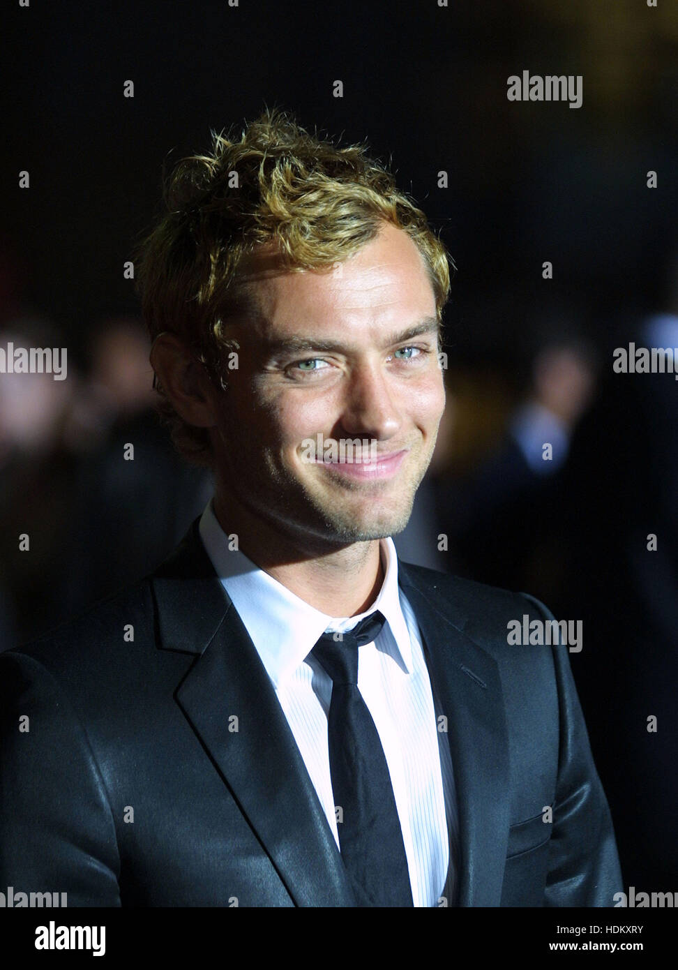 Actor Jude Law at the premiere for 'Sky Captain and the World of ...