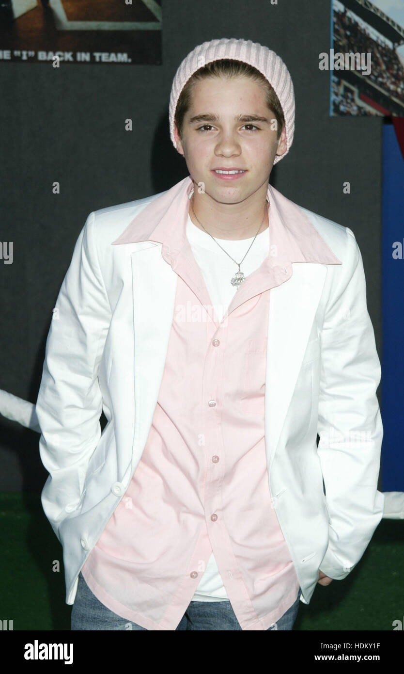 Ryan Pinkston arrives at the premiere of Touchstone Pictures' "Mr. 3000 ...