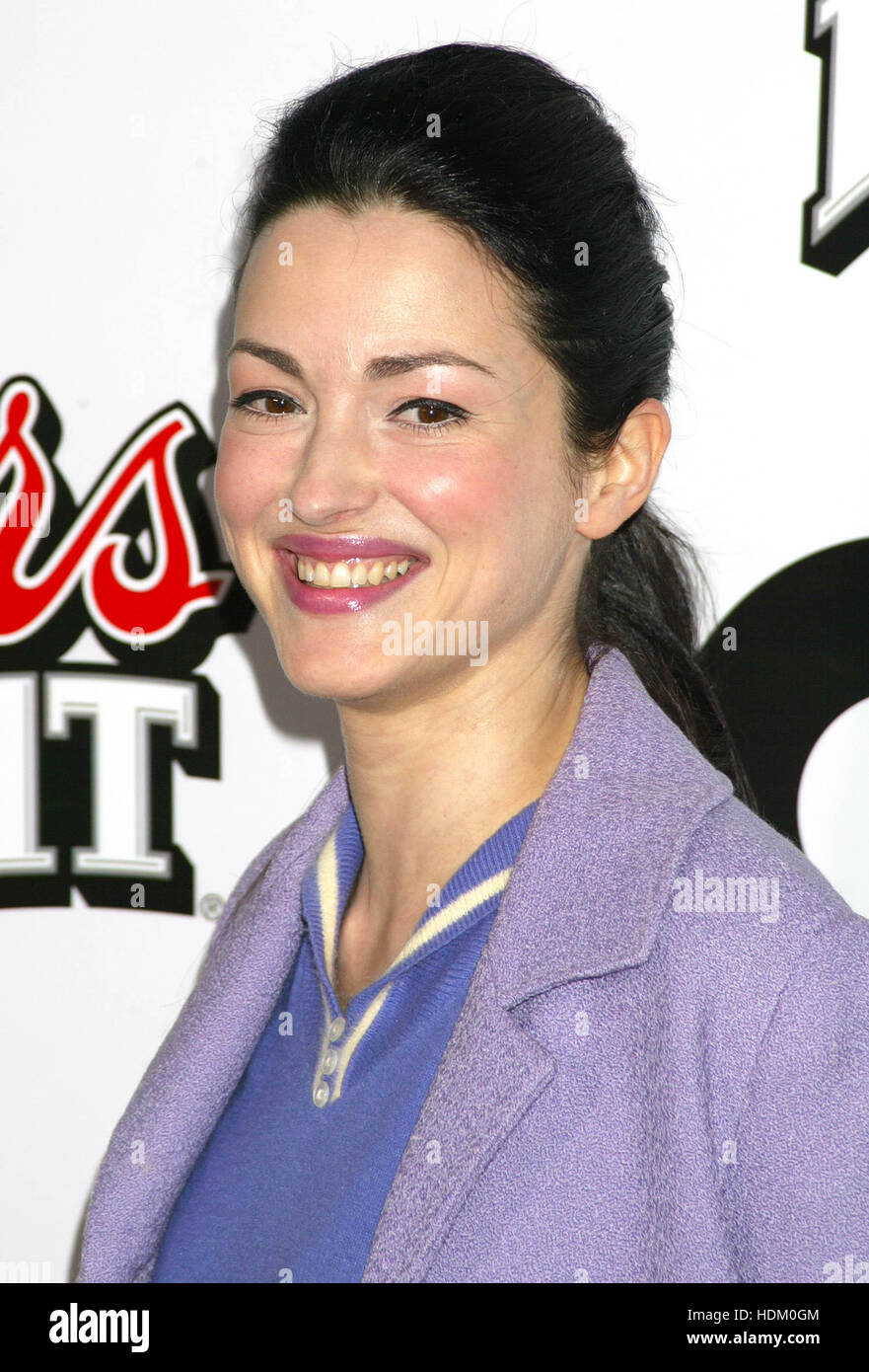 Julie Dreyfus's Instagram, Twitter & Facebook on IDCrawl