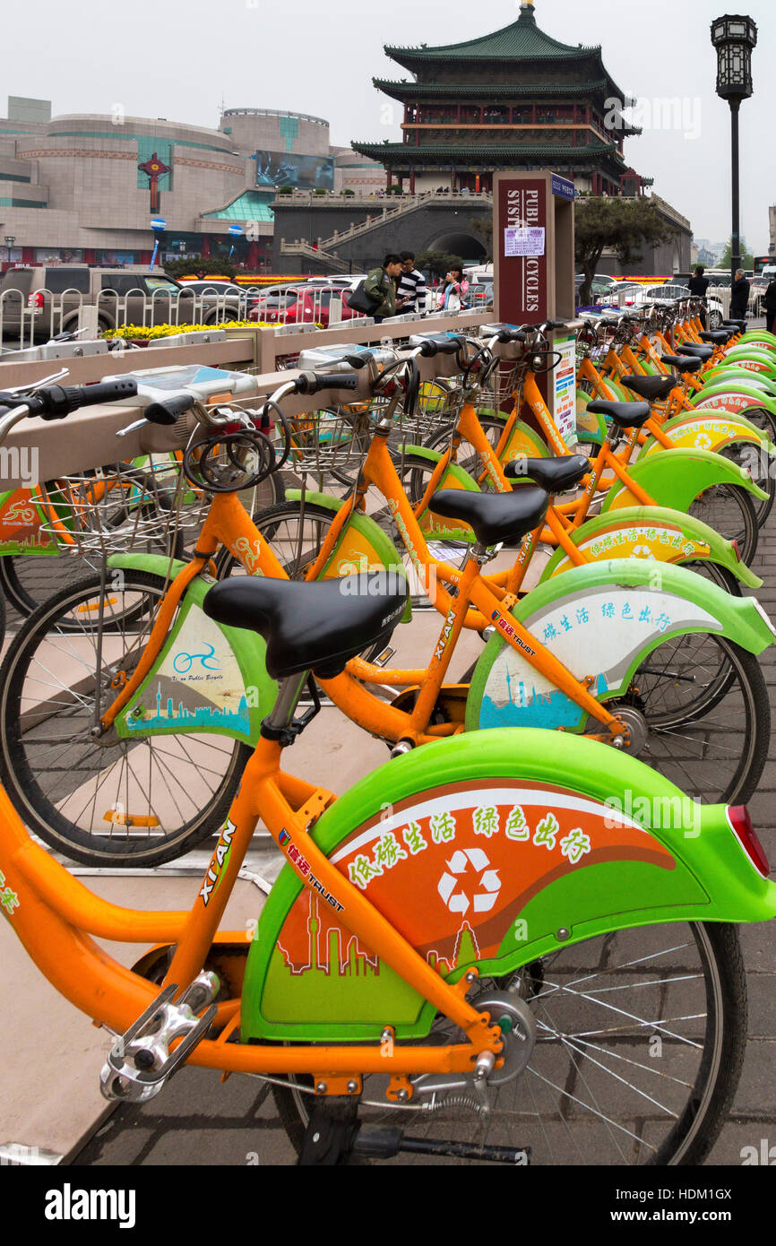 Bicycle sharing scheme at Bell Tower, Xian, Shaanxi, China Stock Photo ...