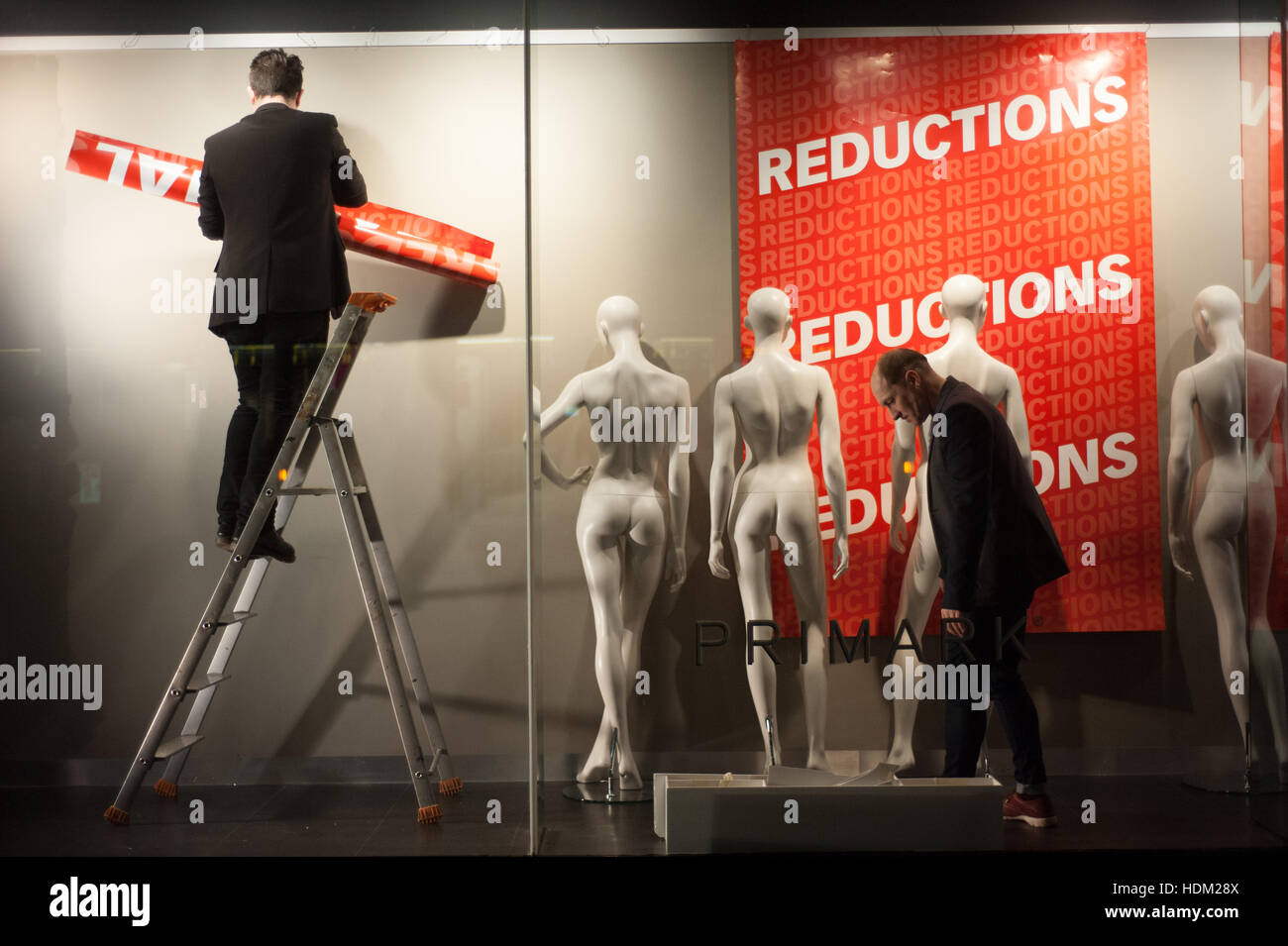 Create a display hi-res stock photography and images - Alamy