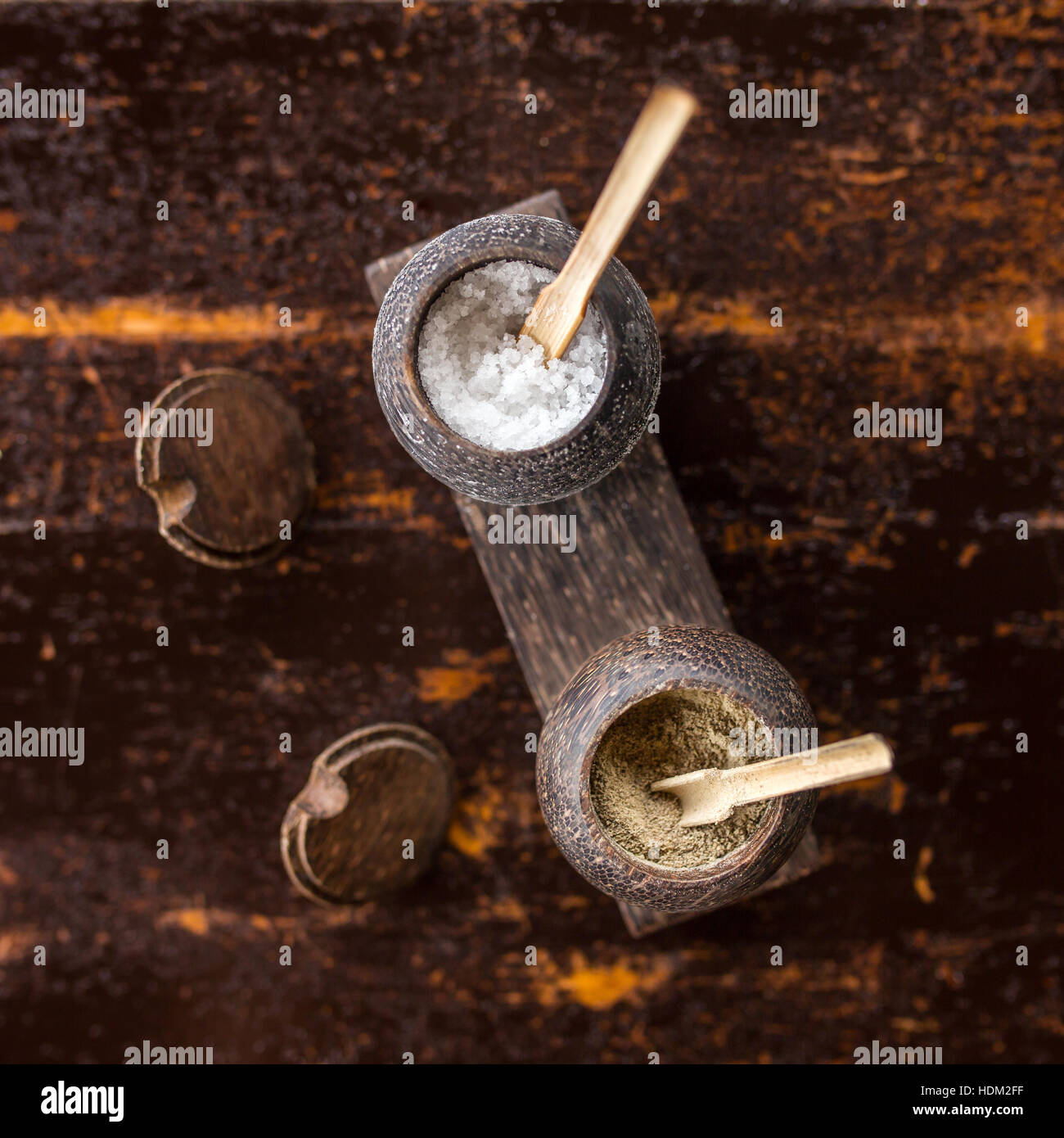 Wooden dish hi-res stock photography and images - Alamy