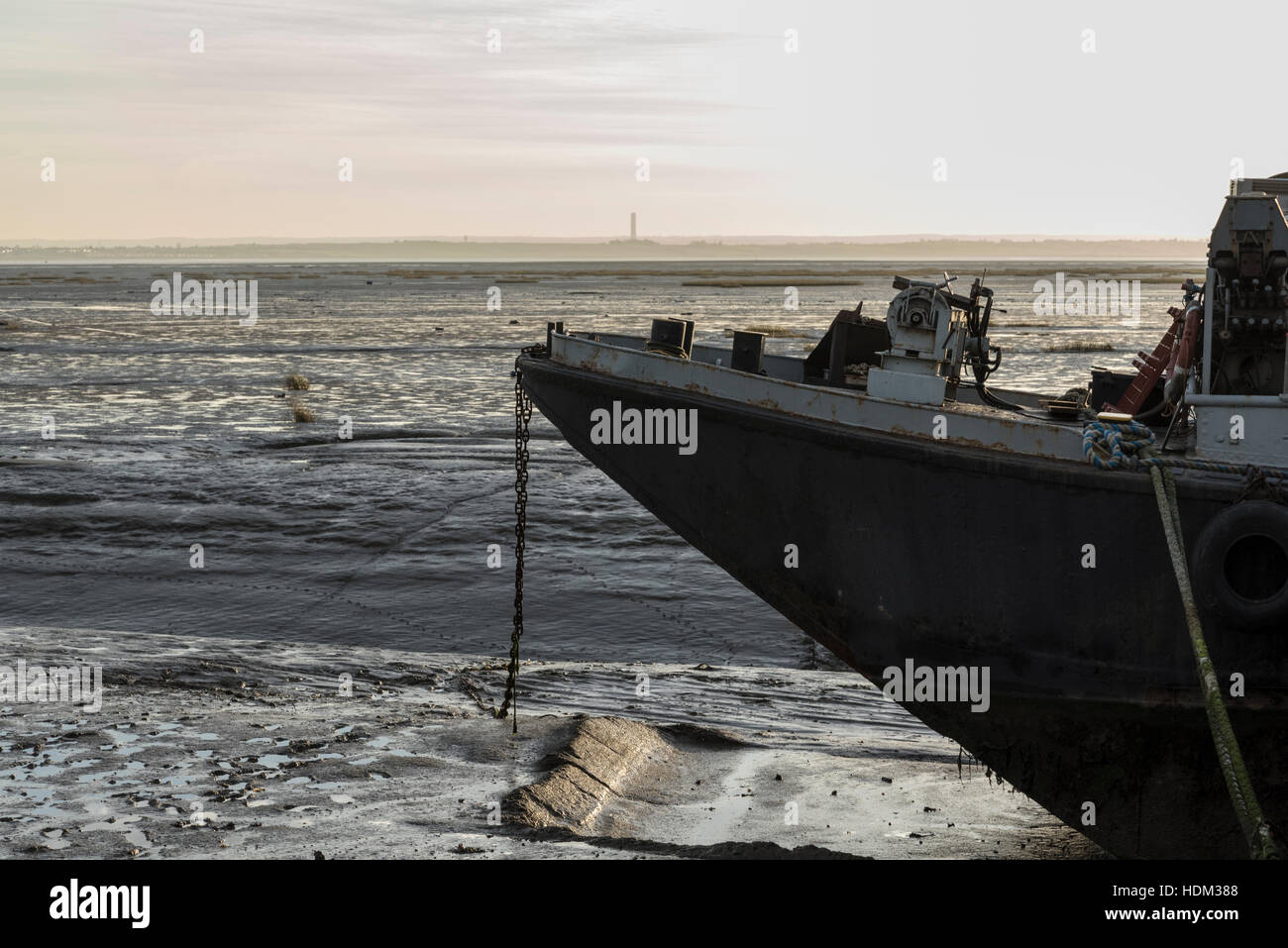 View of the horizon from the bow of a boat hi-res stock photography and ...