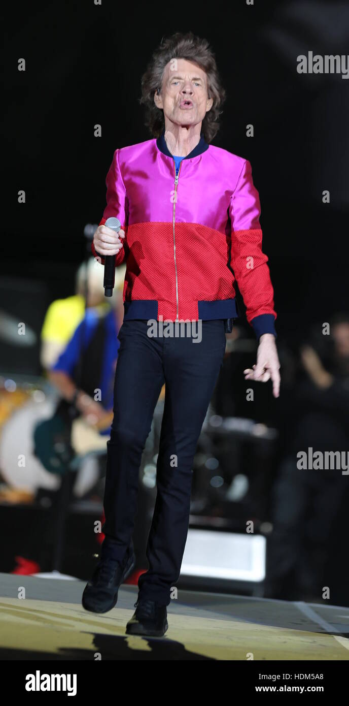 The Rolling Stones performing at Desert Trip Weekend 2 - Day 1 ...