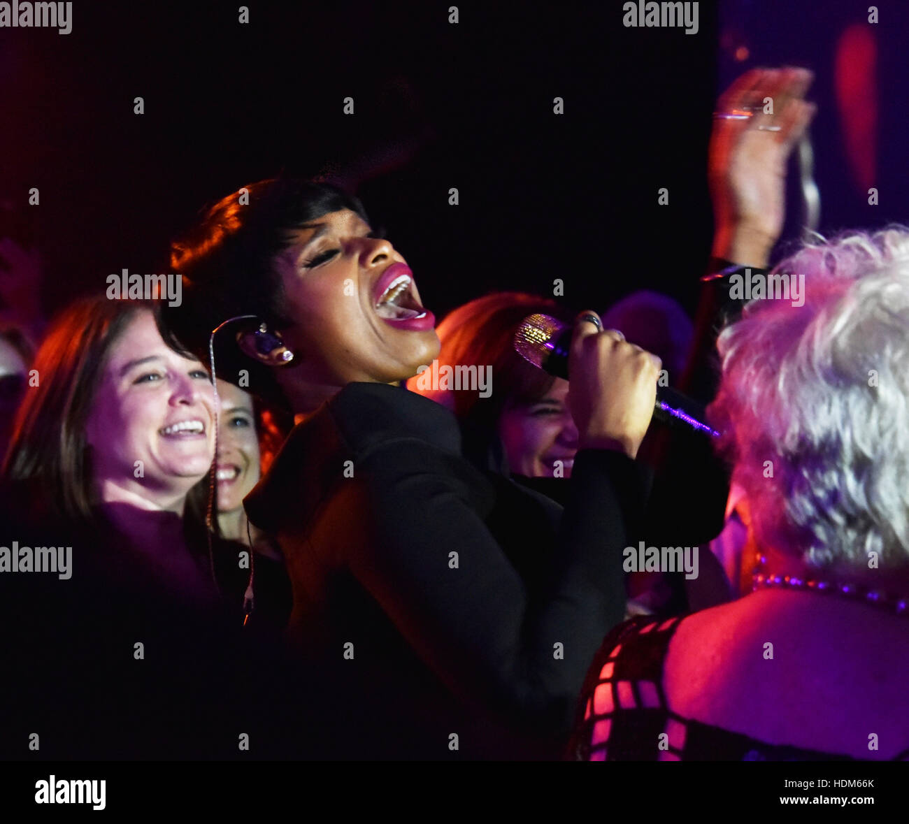Philly Fights Cancer 'Round 2' featuring Lionel Richie, Jennifer Hudson ...