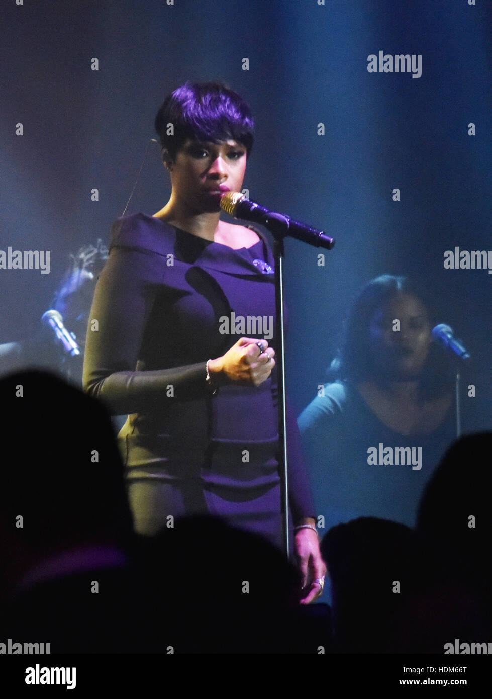 Philly Fights Cancer 'Round 2' featuring Lionel Richie, Jennifer Hudson ...